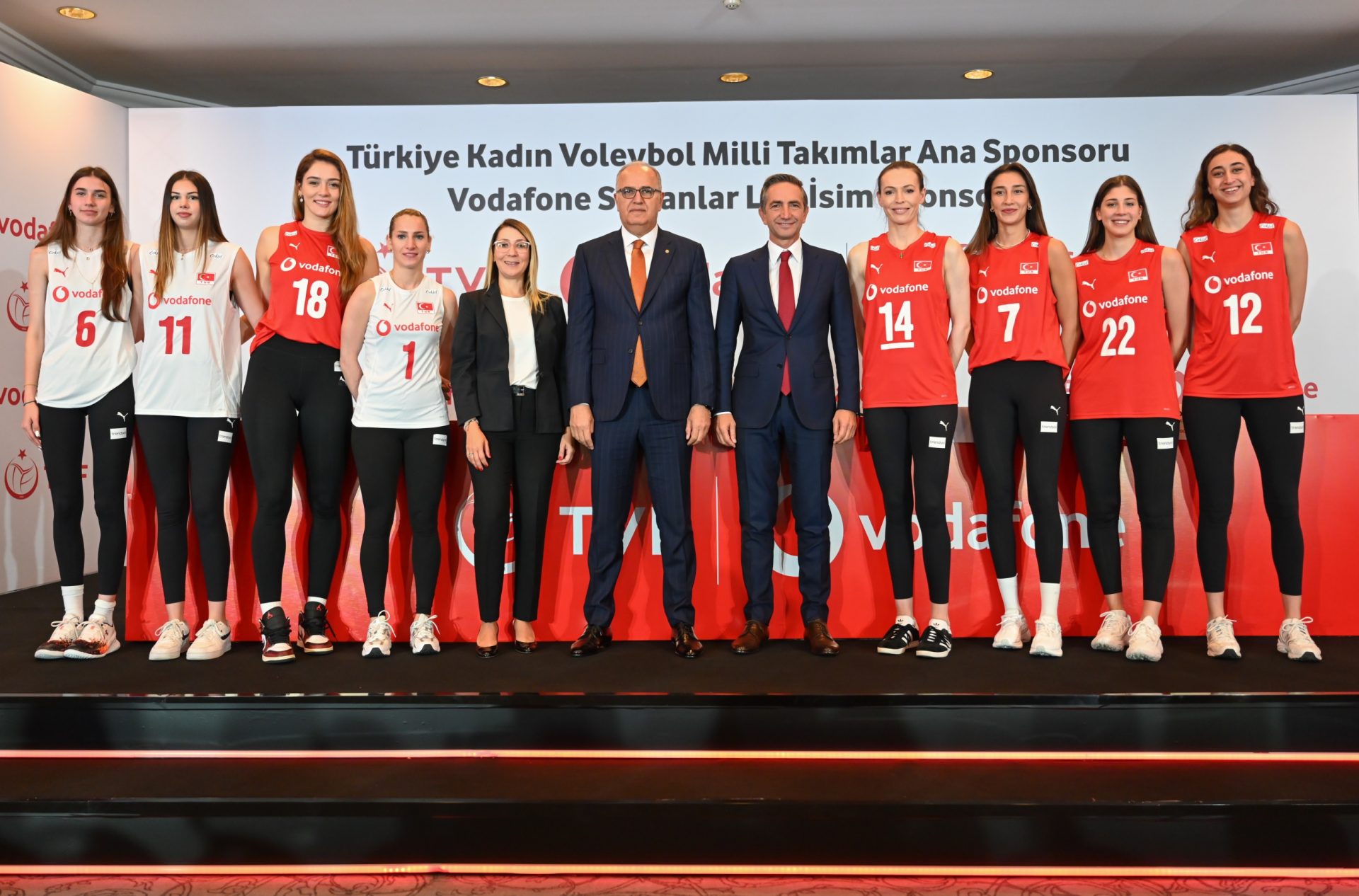 Vodafone Signs Largest Ever Women's Volleyball Partnership With Turkish ...